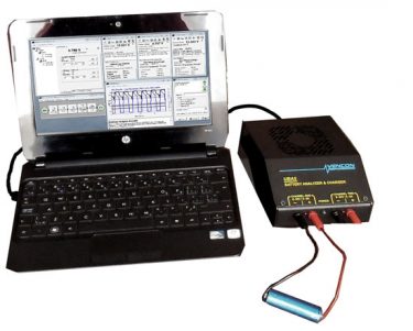UBA5 Battery Analyzer & Charger | Amicell - Vencon
